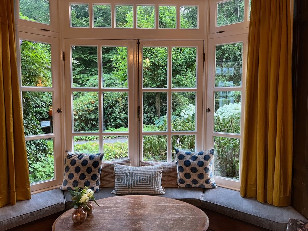 What Does it Cost to Install Bay Windows? | Quick Estimates